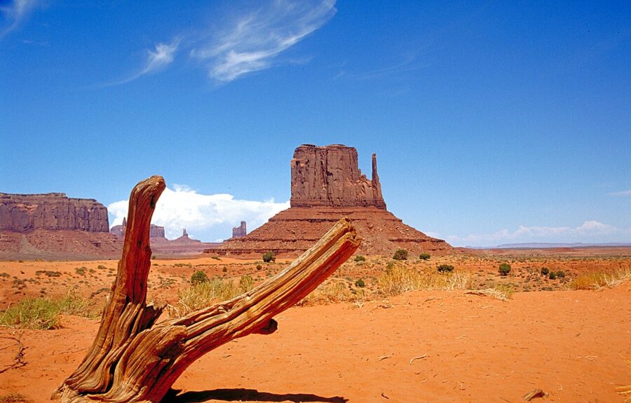 Where to Stay in Monument Valley: Best Areas & Hotels
